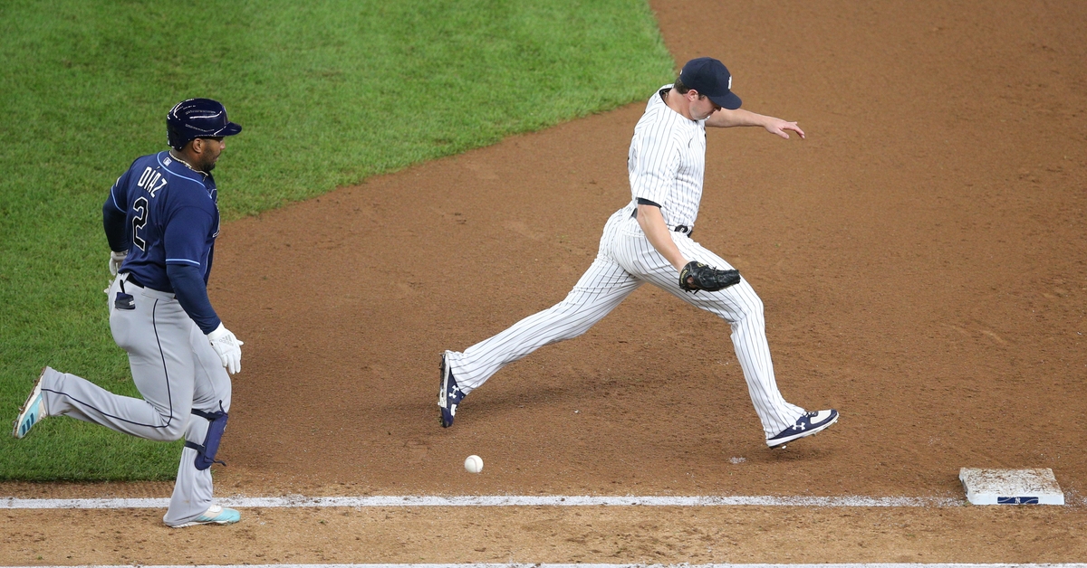 Britton Blows Game & Hamstring; Tampa 4 NY 2 - Aug 19, 2020 - Yankee.Blue